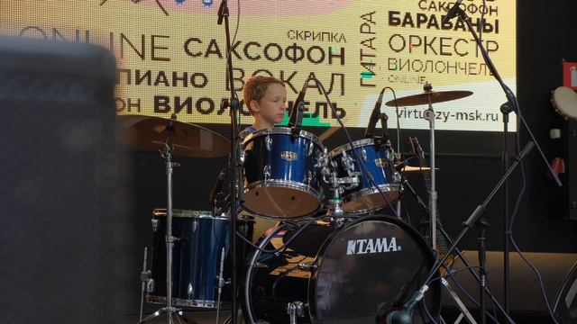 Leave out all the rest - В. Потапенко (Ударные) - Ермалаев Виталий