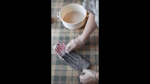 Валяние вязаных варежек. Мисс Беретка