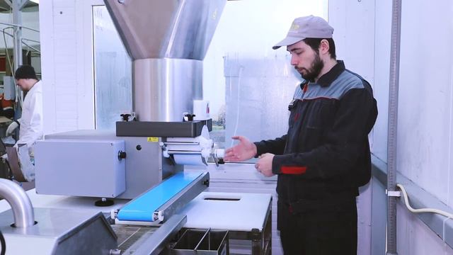 Линия формовки котлет, льезонирования и панировки Deighton - обзор Мясного Олимпа