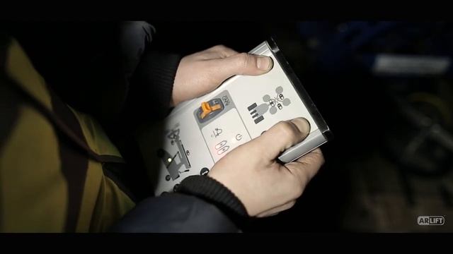 Стеклороботы АРЛИФТ для любых видов остекления.mp4