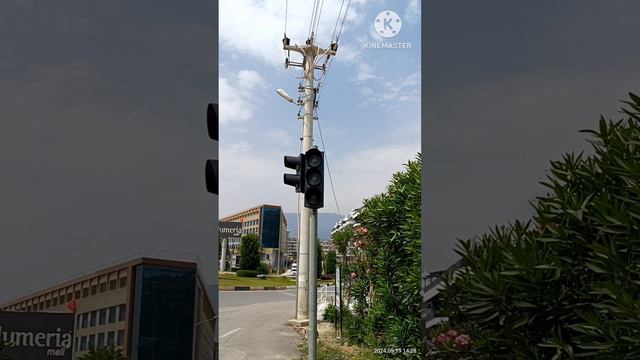 Автомобили 🚗 на улицах Каргыджака - Алания - Турция 🇹🇷, часть 2