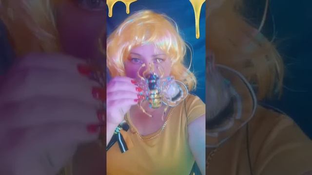 Пчела и брошь.mp4