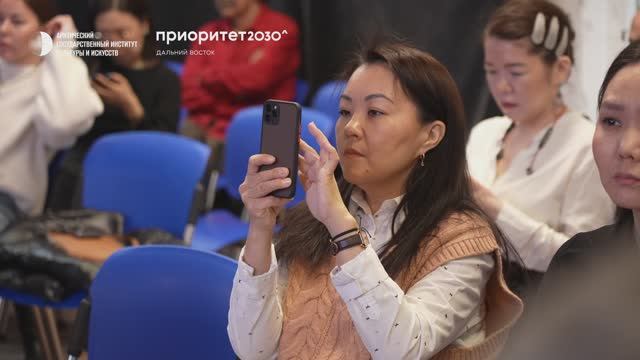 В Якутске завершилась проектная сессия «Якутск - центр развития креативных индустрий»