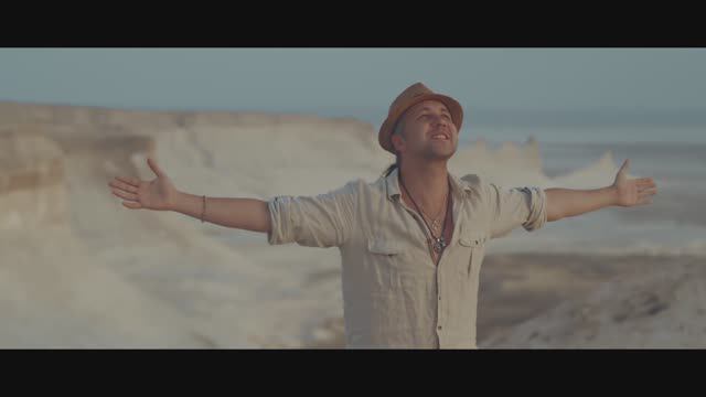 Илья Зудин (ДИНАМИТ) "Там,где рождается Солнце"