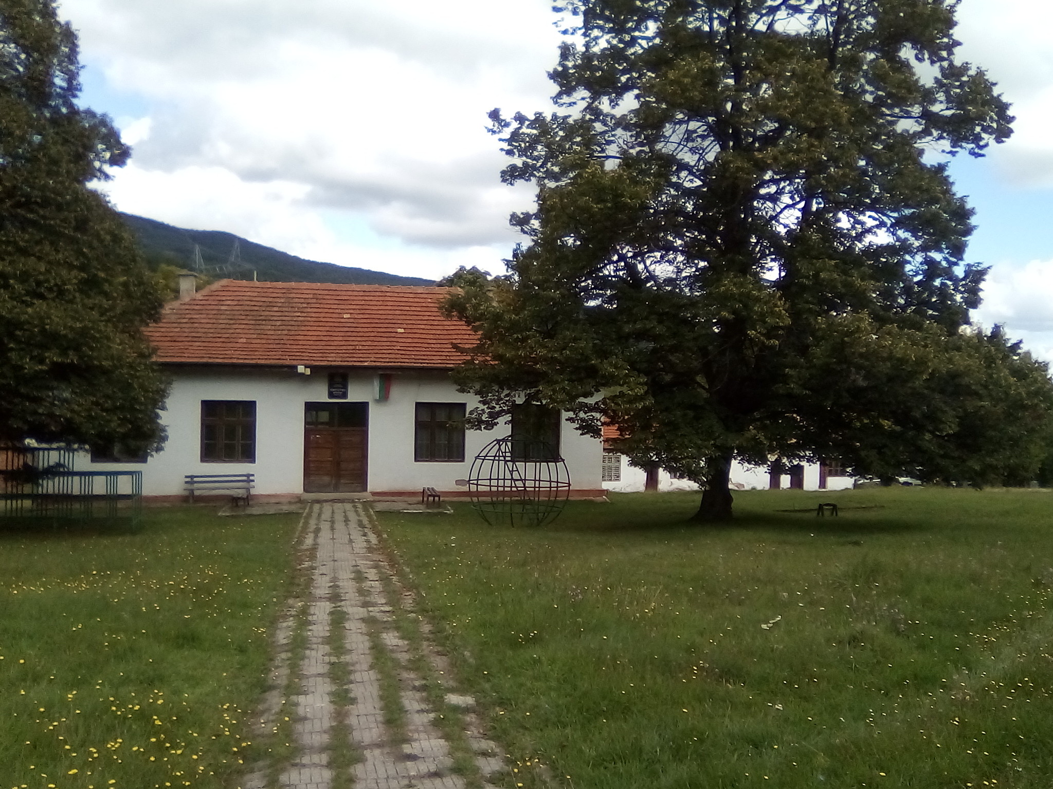 Неповторимата красота на Югозападна България /част 71/. Грамаждано,Жиленци и Вратца,община Кюстендил