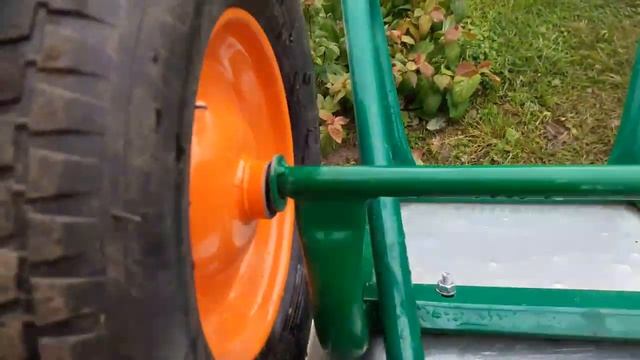 Как отремонтировать тачку.Ремонт тачки строительной. Усиливаем ось..mp4