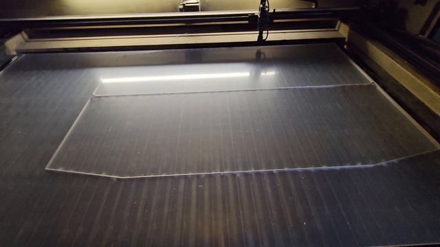 Лазерная резка оргстекла, акрила, пластиков. Производство изделий из оргстекла опт, розница.