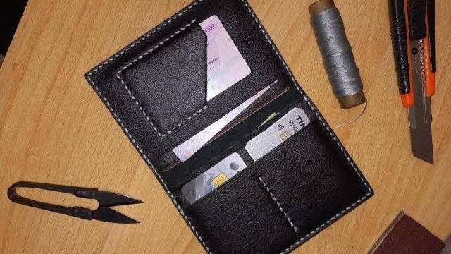 Автомобильная обложка для документов, натуральная кожа. Car document holder, genuine leather.