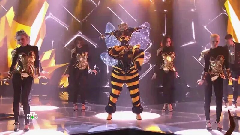 Пчела - I’m Outta Love (Алсу. Шоу «Маска»)