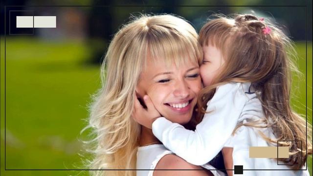 Мама с ребенком. музыкальная открытка.