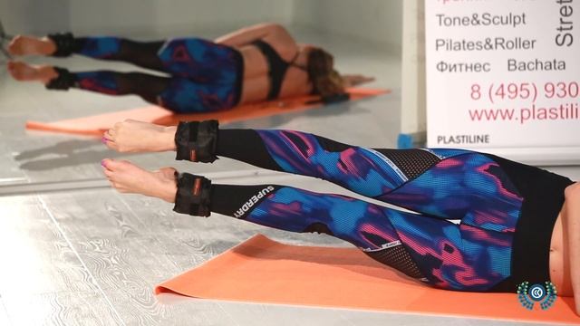 Тренировка мышц брюшного пресса с Антониной Волковой