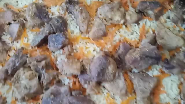 Рис с мясом. Один из вариантов сытного ужина.