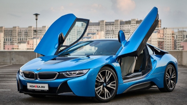 тест-драйв BMW I8