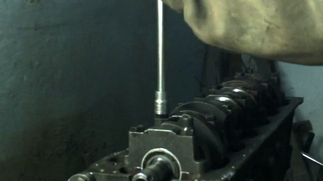 Двигатель  Мерседес М 110,сборка часть №1.