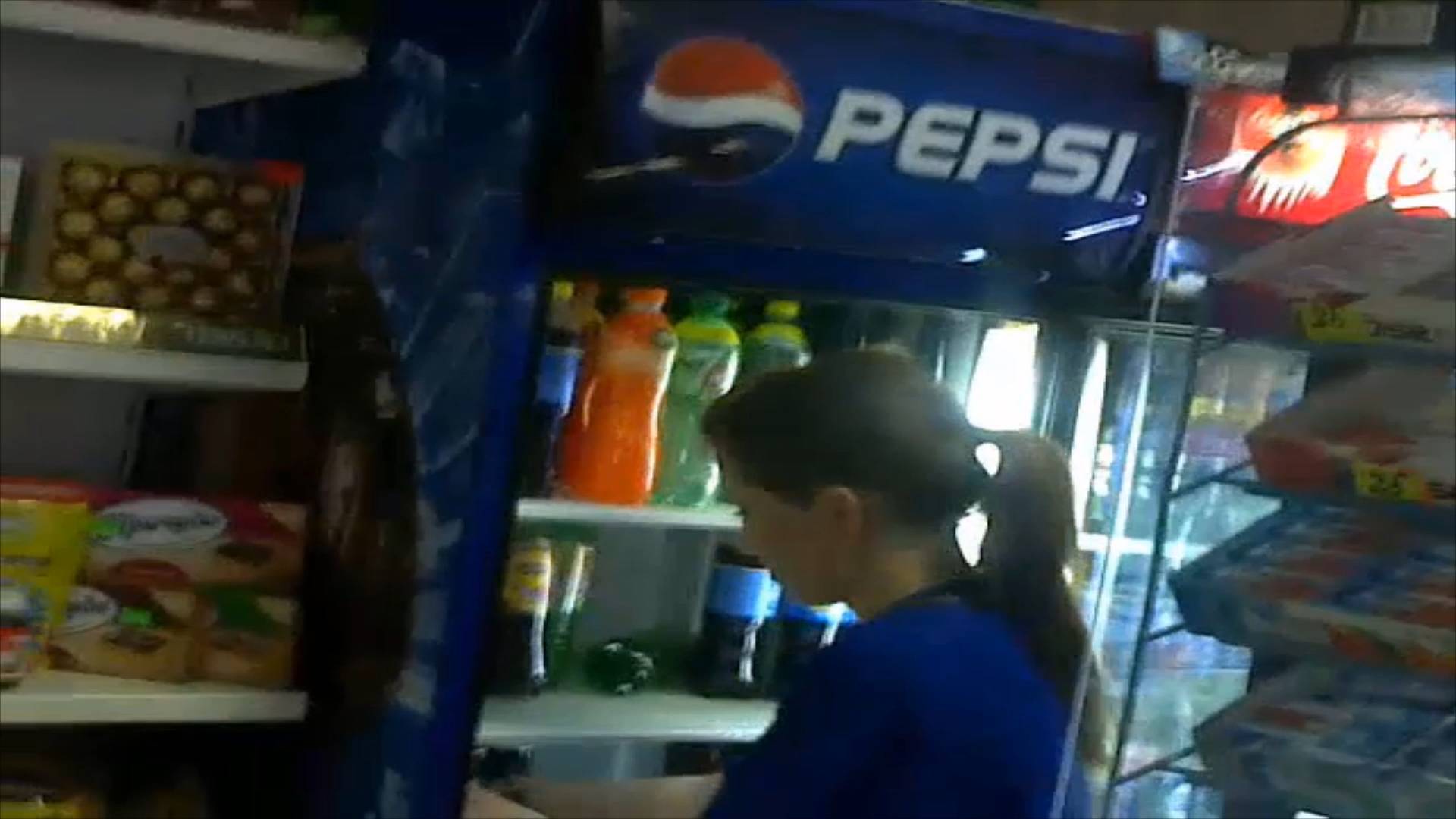 Девушки Из Прошлого 1, Знакомство С Девушкой 1: Продавщица Валя Похожая На Фармацевта Катю(16.07.15)