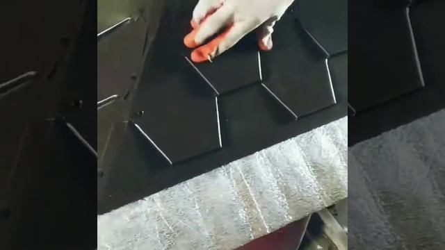 Как крепят чешую.