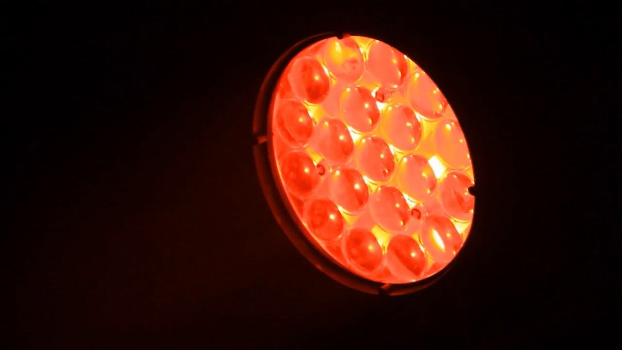 Вращающаяся светодиодная голова Led Star MA1912