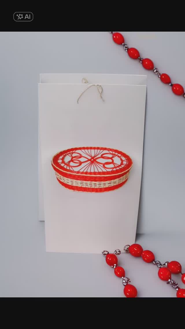 Плетеная корзина-шкатулка с ажурной крышкой  для рукоделия и декора .