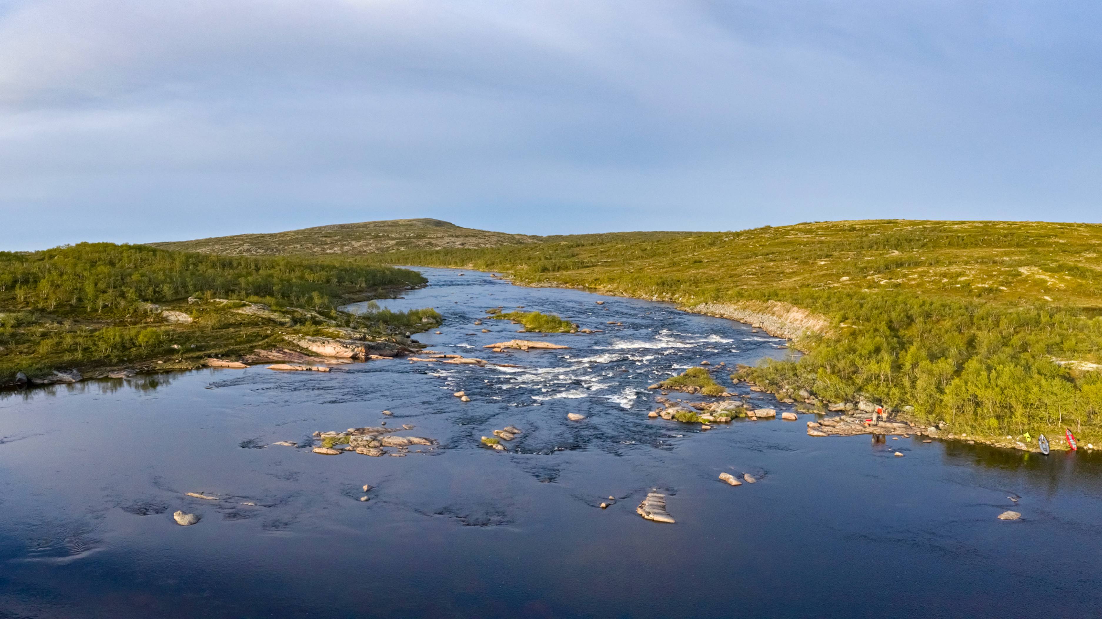 По Кольскому со спиннингом и объективом 2019