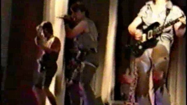 Сектор газа - Концерт в Губкине (20.10.1991)