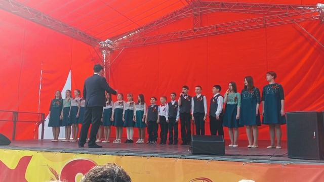 "Идёт солдат по городу" хор "ВИВАТ" (9 мая 2023)