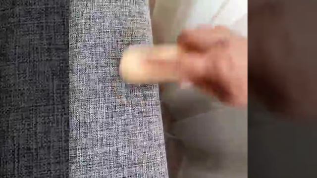 Чистка пятна на диване