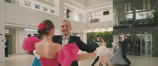 Весенний бал 2023 La vie est Belle в Политехническом университете