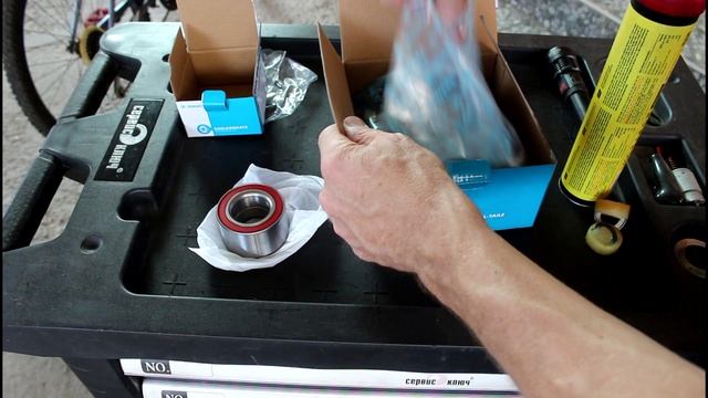 Болтается переднее левое колесо замена подшипника ступицы на Chevrolet Lanos Шевроле Ланос 2008 года