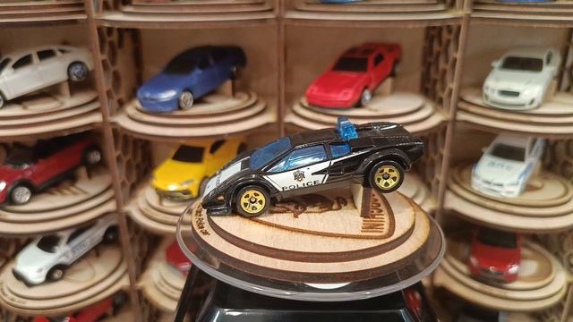 Lamborghini Countach Police car