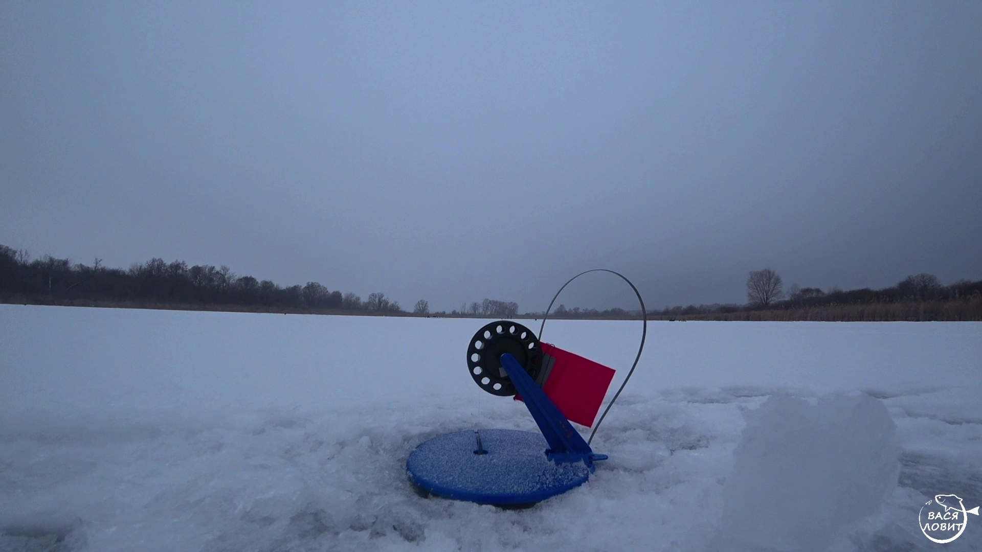 Щука на жерлицы. Целый МЕСЯЦ не был на рыбалке. (25.12.2020)