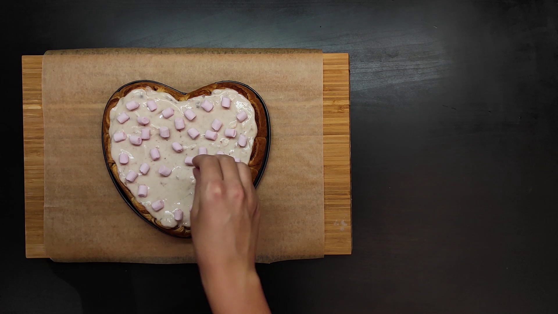 Роллс-пай — ленивый пирог из слоёного теста