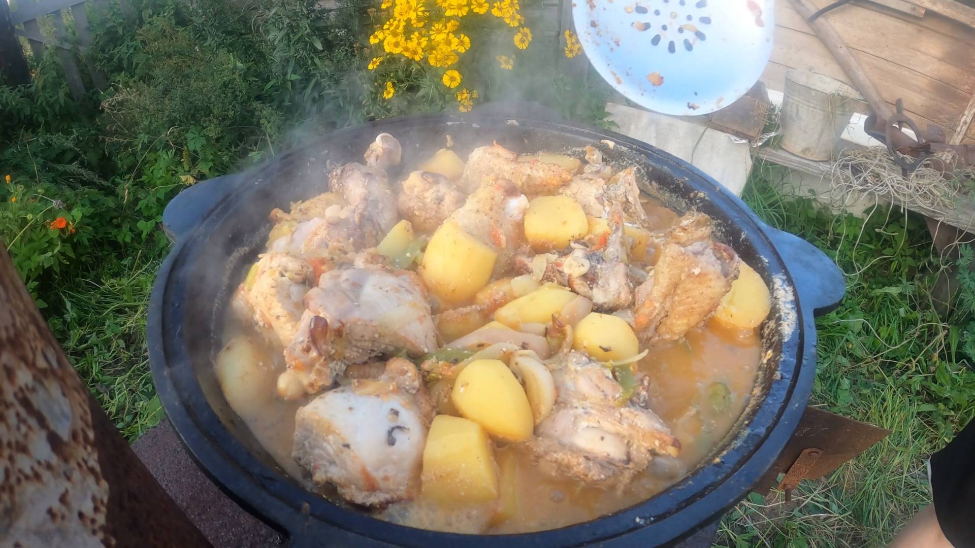 Нажористое КУРИНОЕ РАГУ В Казане С НЕЖНЕЙШЕЙ КАРТОШКОЙ