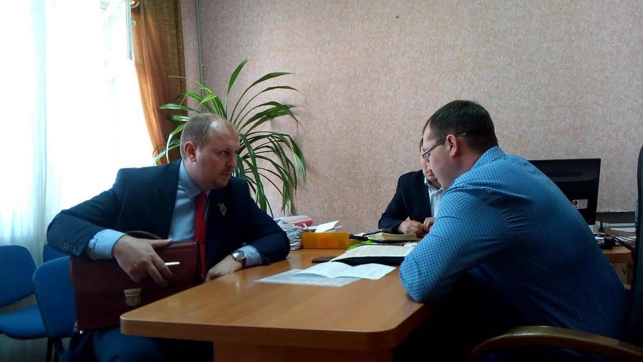 Администрация Верхошижемского городского поселения юрист Вадим Видякин