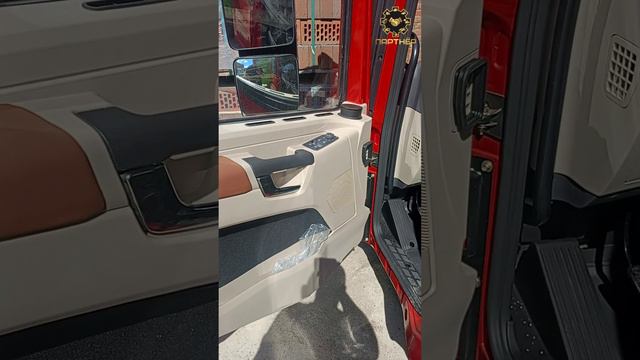 Обзор кабины в сборе на Самосвал Shacman X5000 (рестайлинг) под Cummins