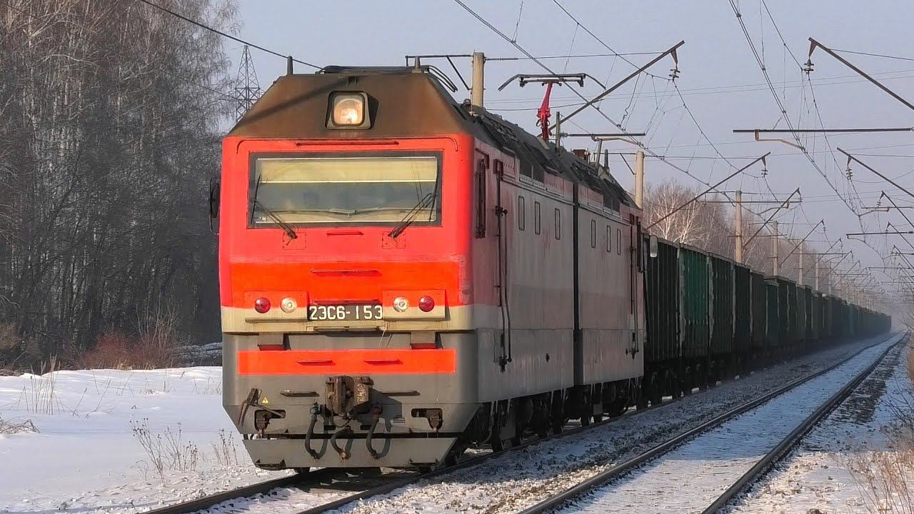 2ЭС6-153 "Синара" с грузовым поездом следует через о.п. 275 км