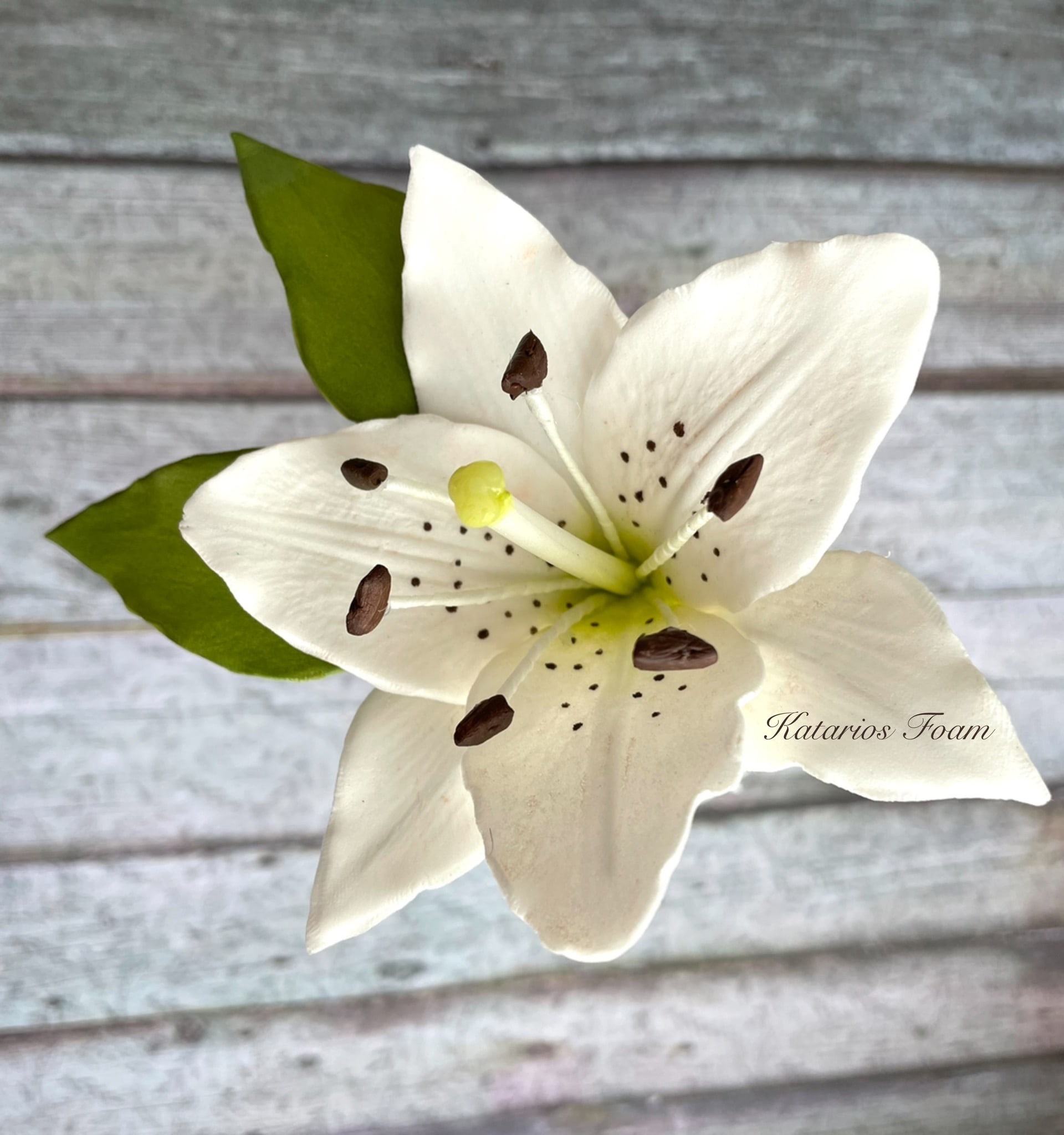 Лилия из фоамирана/ Lily of foamiran