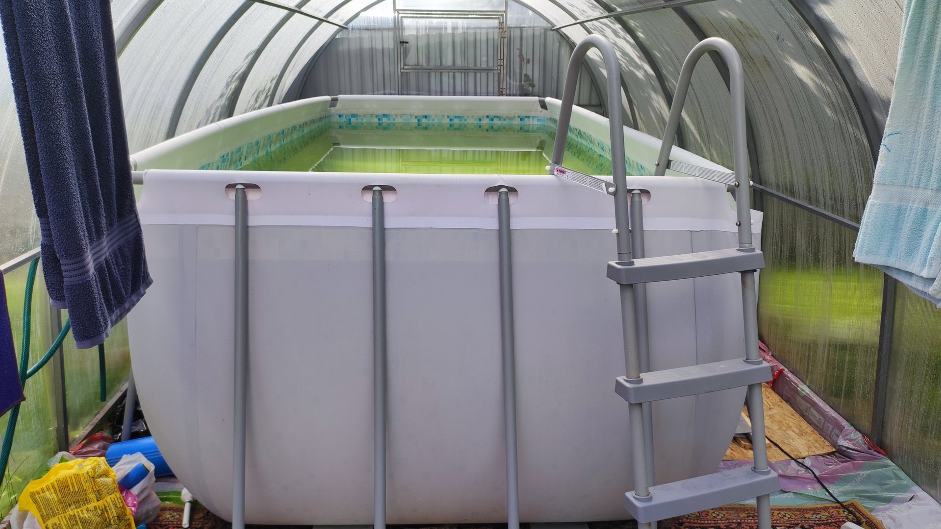 Бассейн в теплице, все выявленные плюсы и минусы, подготовка к зиме (опыт эксплуатации 3 года)