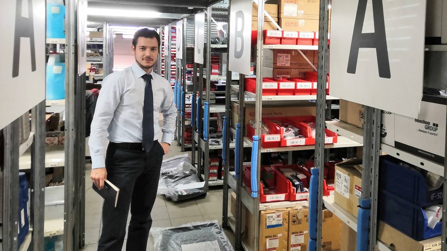 ZR Analytics. Организация и переукладка склада