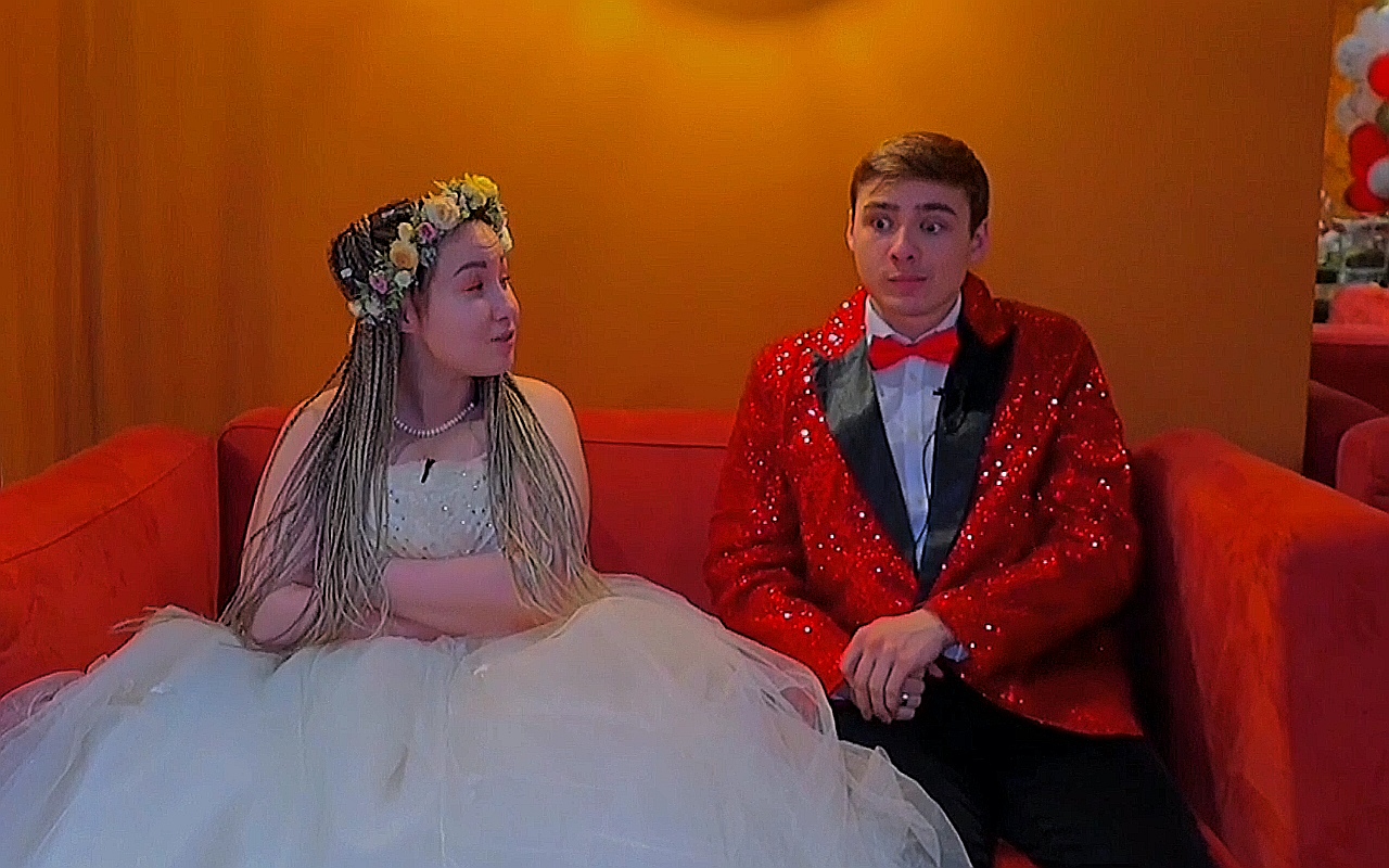 Света и Никита? «Луномосик»