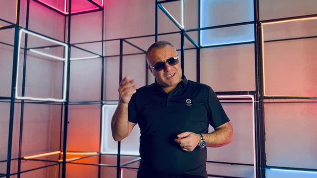 Ашот Аракелян-Дарю Тебе