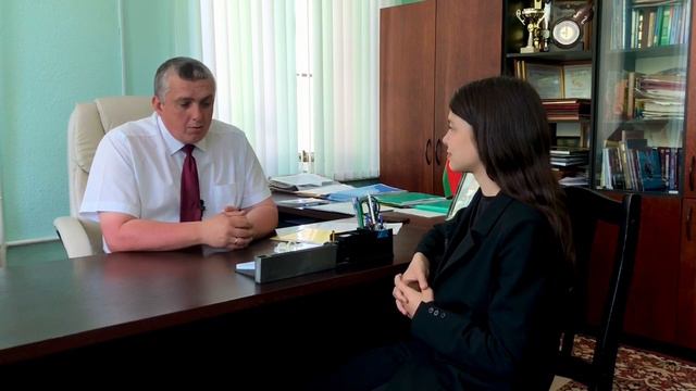 I🎬«Интервью-STAR» с Дианой Гапеевой. Начальник отдела по образованию Петр ШашковMG_8442