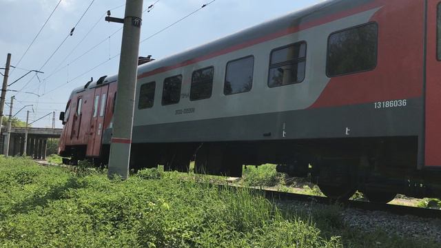 Электропоезд ЭП3Д-0053  на перегоне Костариха - Починки