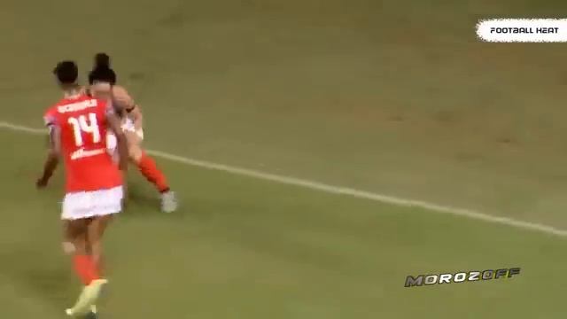 ДЕВОЧКИ И ФУТБОЛ