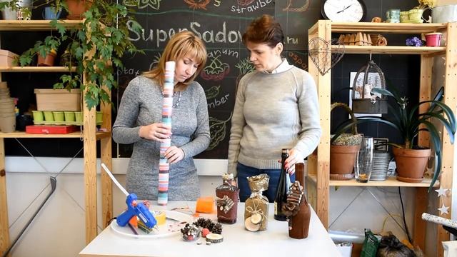 Как красиво упаковать бутылку в подарочную бумагу