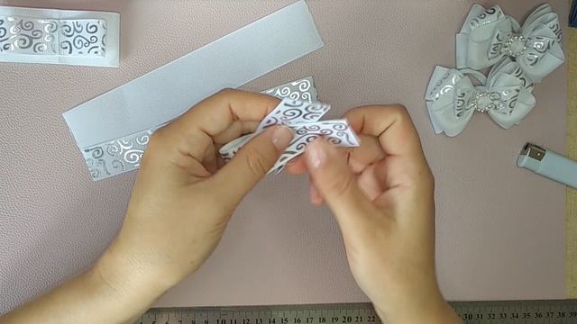 Галстук для девочек.