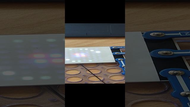 Модель атома. Конструктор LedMini.