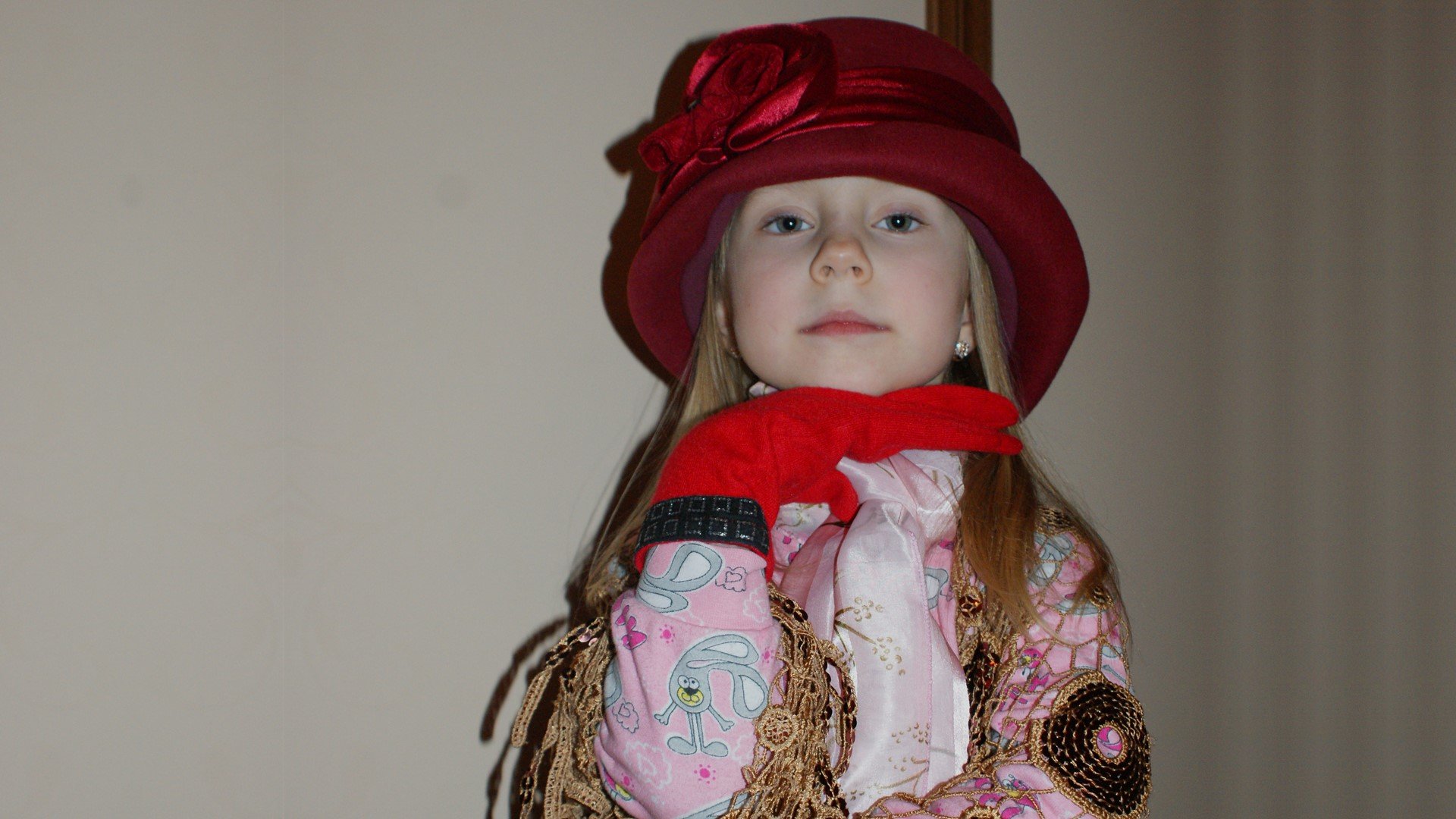 На Совхозе Лиза рассказывает стишки и поёт песенки - 08.01.2013