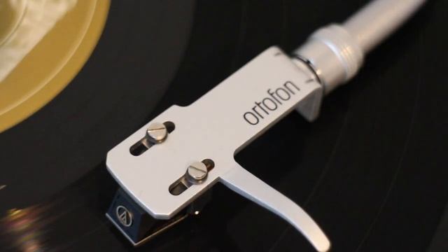 Carpenters - Merry Christmas, Darling (2019 HQ Vinyl Rip) - Technics 1200G  Audio Technica ART9.mp4