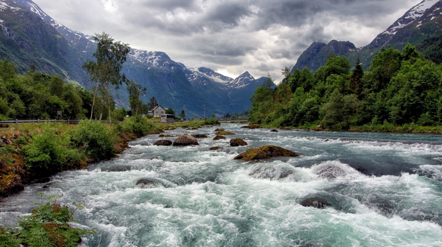 Надежда Кадышева. Течёт ручей