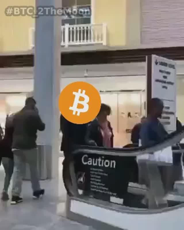 Биткоин, доллар, евро